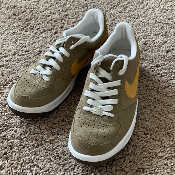 Nike | Shoes | Nike Suede Sneakers | Poshmark